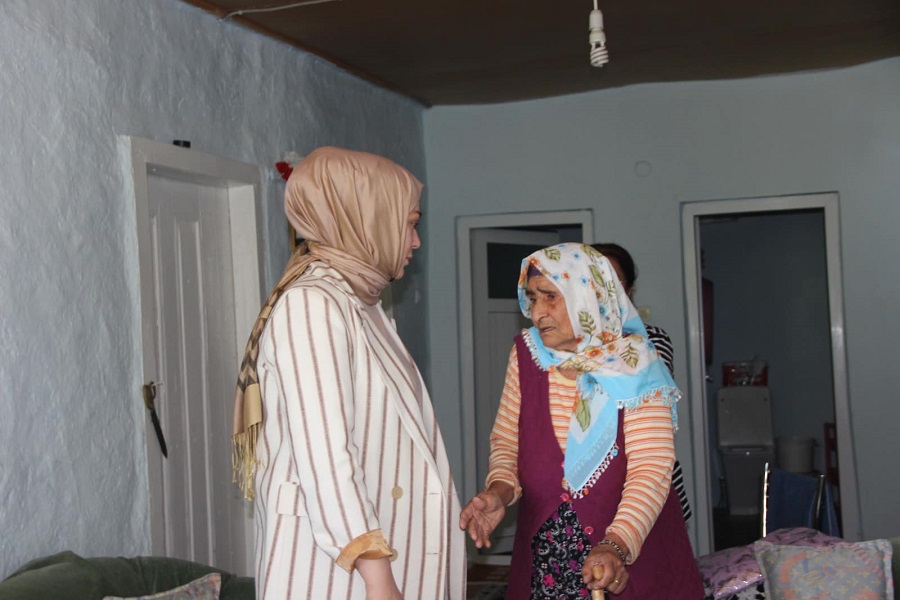 Ayşe Tuba UÇAR Hanımefendi Bir Gönül Kapısı Projesi Kapsamında İmoş ... Ayşe Tuba UÇAR Hanımefendi Bir Gönül Kapısı Projesi Kapsamında İmoş ...