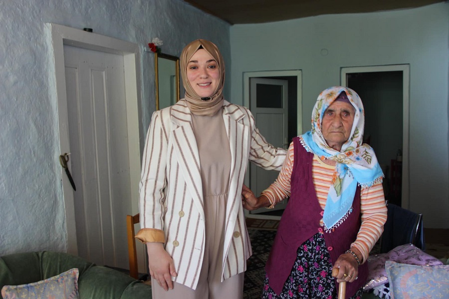 Ayşe Tuba UÇAR Hanımefendi Bir Gönül Kapısı Projesi Kapsamında İmoş ... Ayşe Tuba UÇAR Hanımefendi Bir Gönül Kapısı Projesi Kapsamında İmoş ...