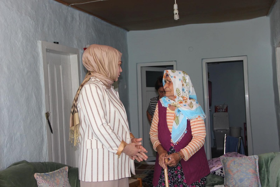 Ayşe Tuba UÇAR Hanımefendi Bir Gönül Kapısı Projesi Kapsamında İmoş ... Ayşe Tuba UÇAR Hanımefendi Bir Gönül Kapısı Projesi Kapsamında İmoş ...